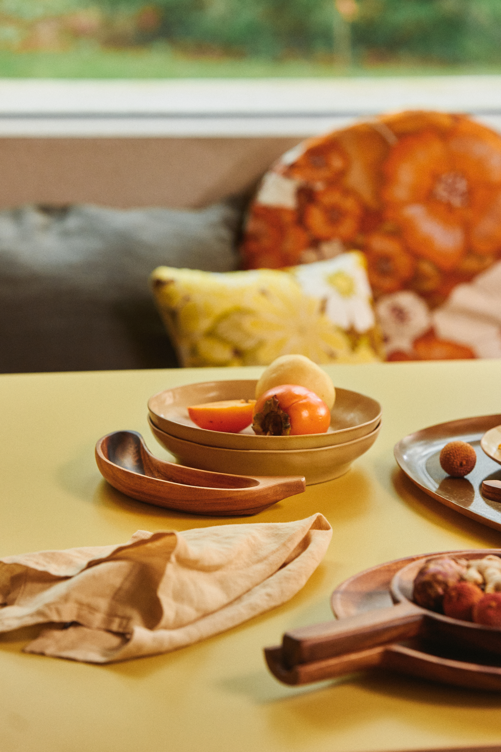 Acacia avocado platter | HKLIVING